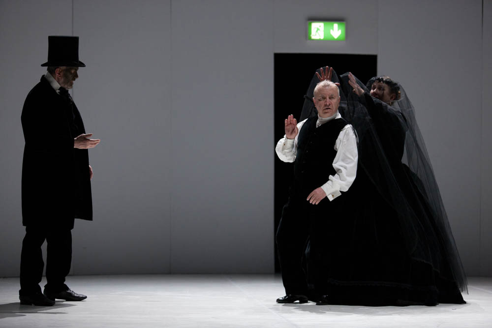 reinis dzudzilo / scenogrāfija / scenography / KARALIS LĪRS